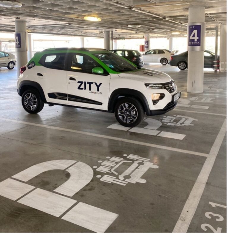 Zity, el carsharing tan flexible como tú llega al aeropuerto de Madrid ...